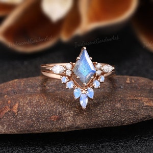 Art Deco Labradorite Wedding Ring Set Kite Labradorite Engagement Ring ...