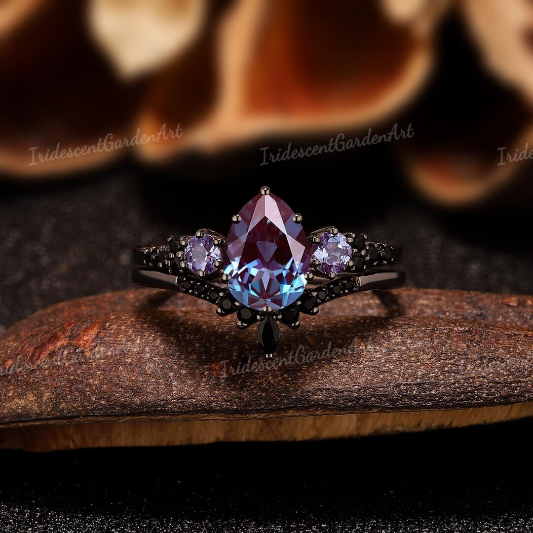 Unique Alexandrite Engagement Ring Set Black Dimoand Gold Wedding Rings ...