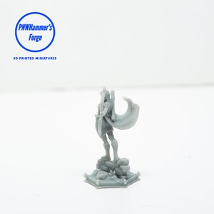 Female Elven Ranger Miniature for D&D TTRPG 32mm Miniature Bow Fighter ...