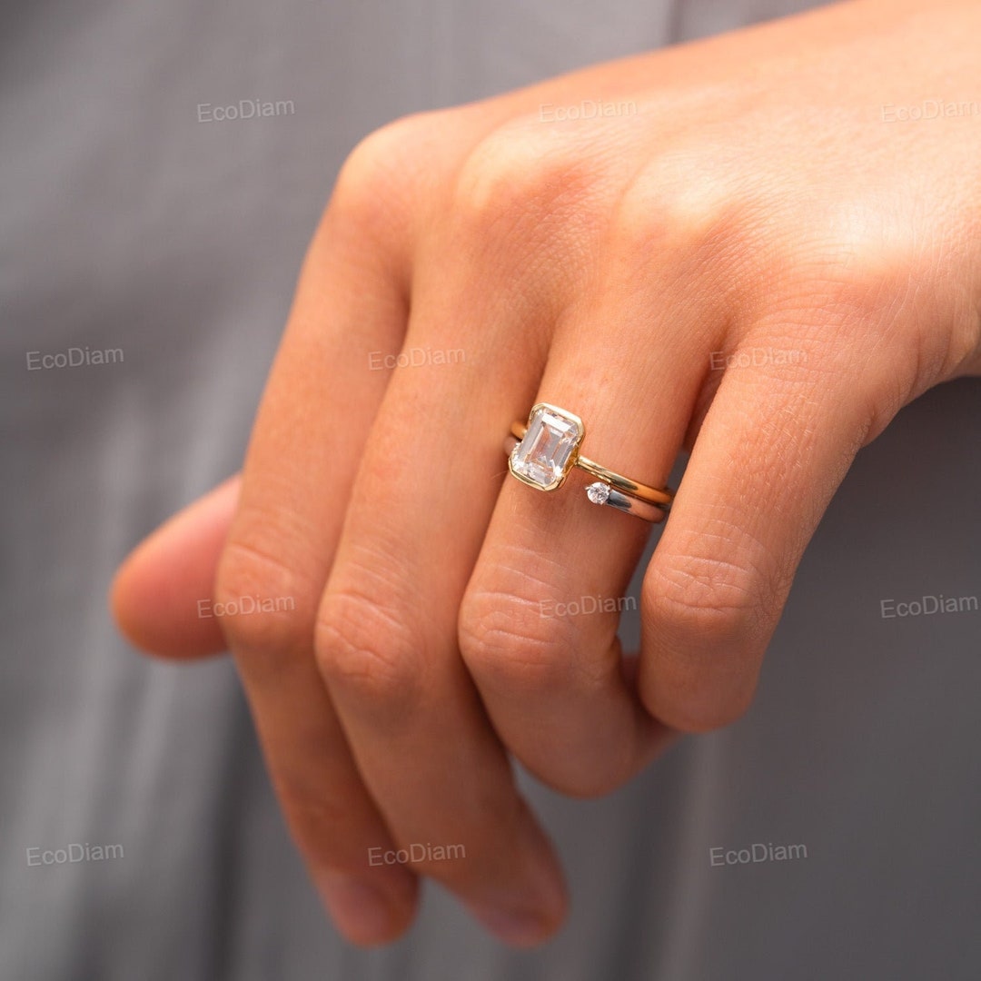 Minimalist Open Gap Enhancer Band, 0.19 TW Round Cut Lab Grown Diamond ...