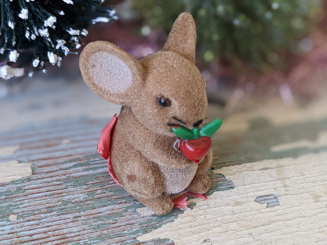 1970s George Good Flocked Mouse Apple Figurine Miniature Josef ...