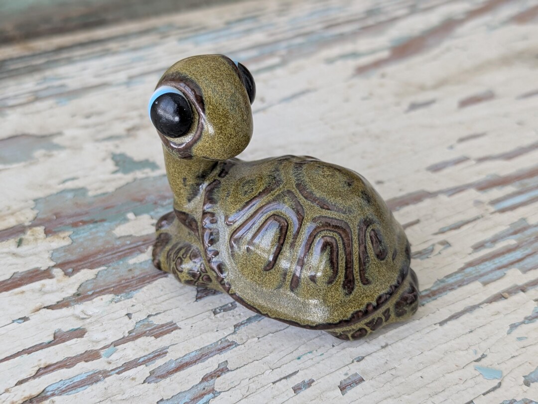 1950s Napco Big Eye Turtle Clay Figurine No. C-9387 Japan Napcoware ...