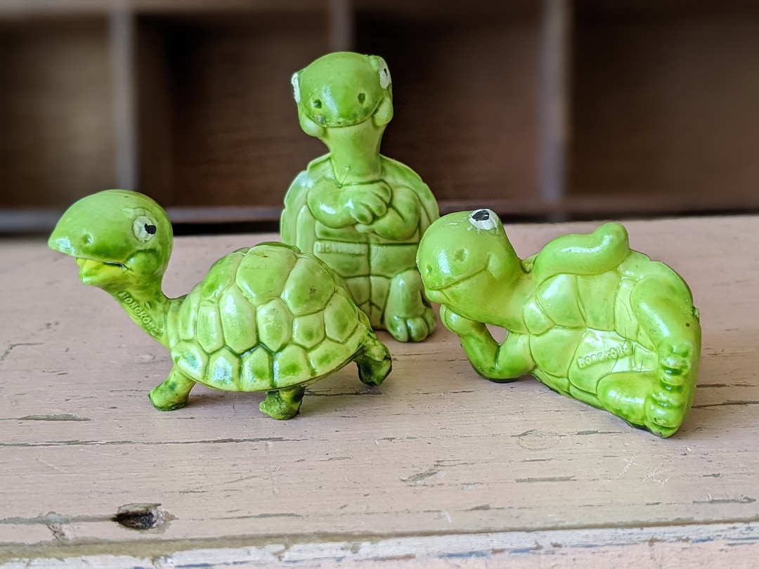 Vintage Turtle Pencil Toppers Hong Kong Hard Plastic !! Vintage School ...