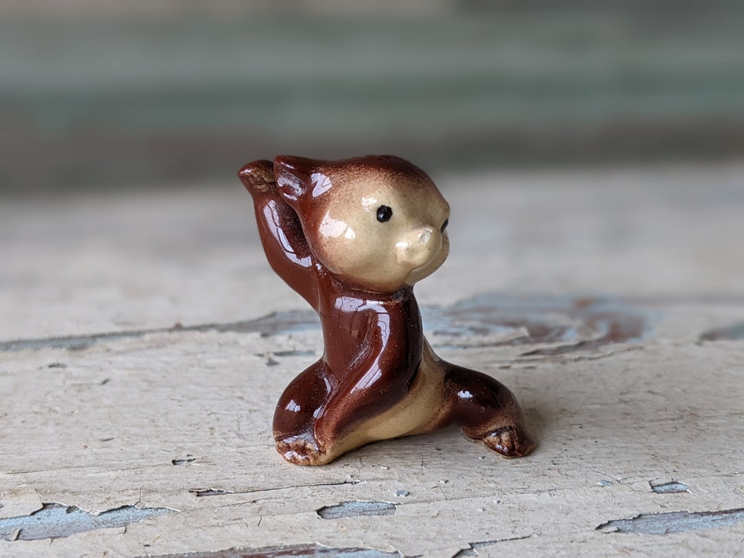 1970s Hagen Renaker Miniature Angry Bear Cub - Vintage Porcelain ...