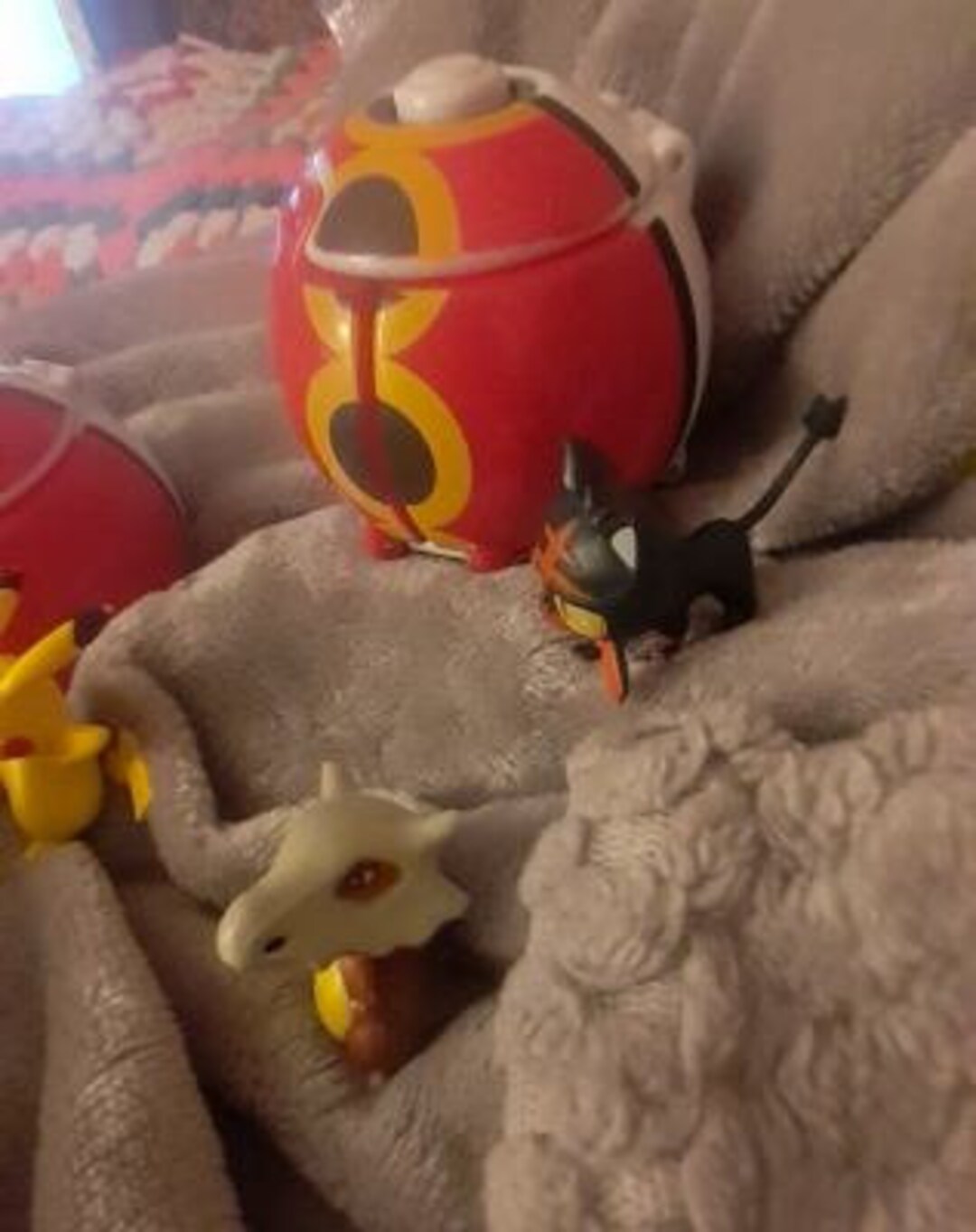 2 Pokeballs With Pikachu, Litten and Cubone - Etsy