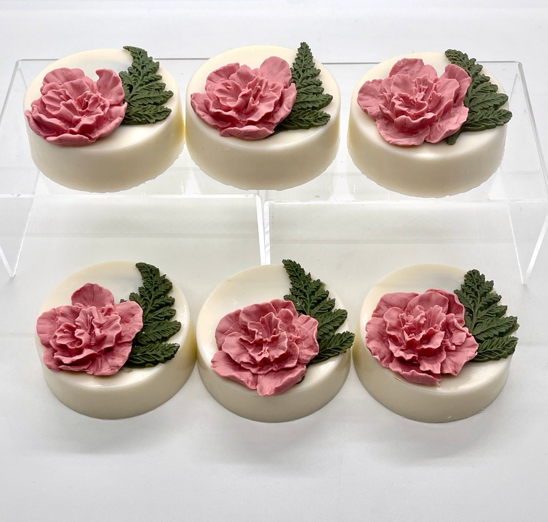 Floral Design Chocolate Covered Oreos, Party Favors, Baby Shower Favors ...