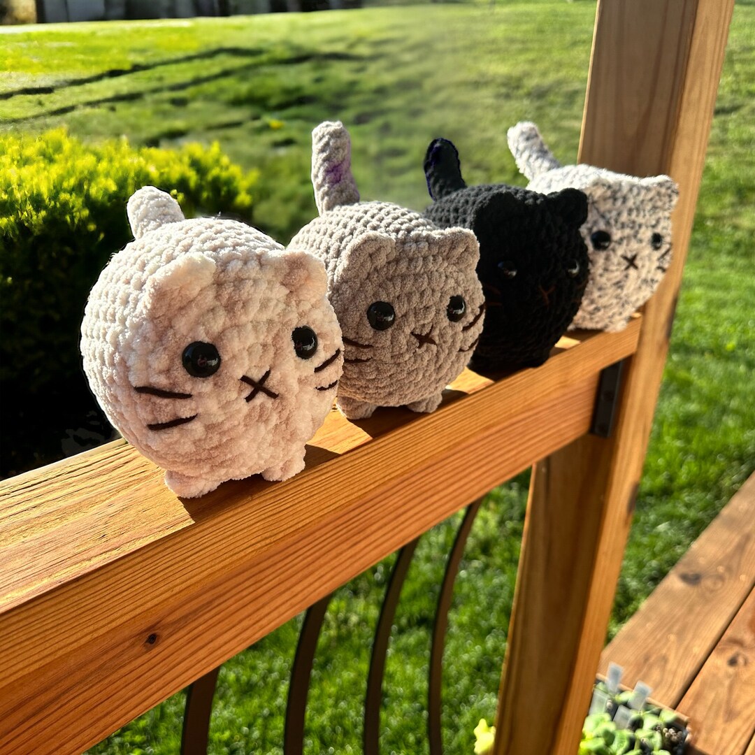 Crochet Loaf Cat, Plushie, Crochet Plushie, Cat, Crochet Kitty - Etsy