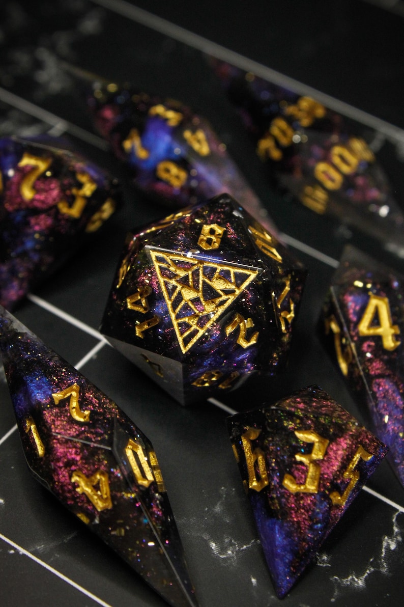 Vortex Warp Dice Set / Sharp Edge Dice / Dice for Dungeons and Dragons ...