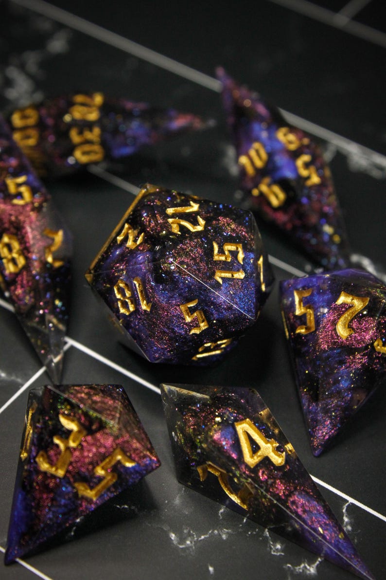 Vortex Warp Dice Set / Sharp Edge Dice / Dice for Dungeons and Dragons ...