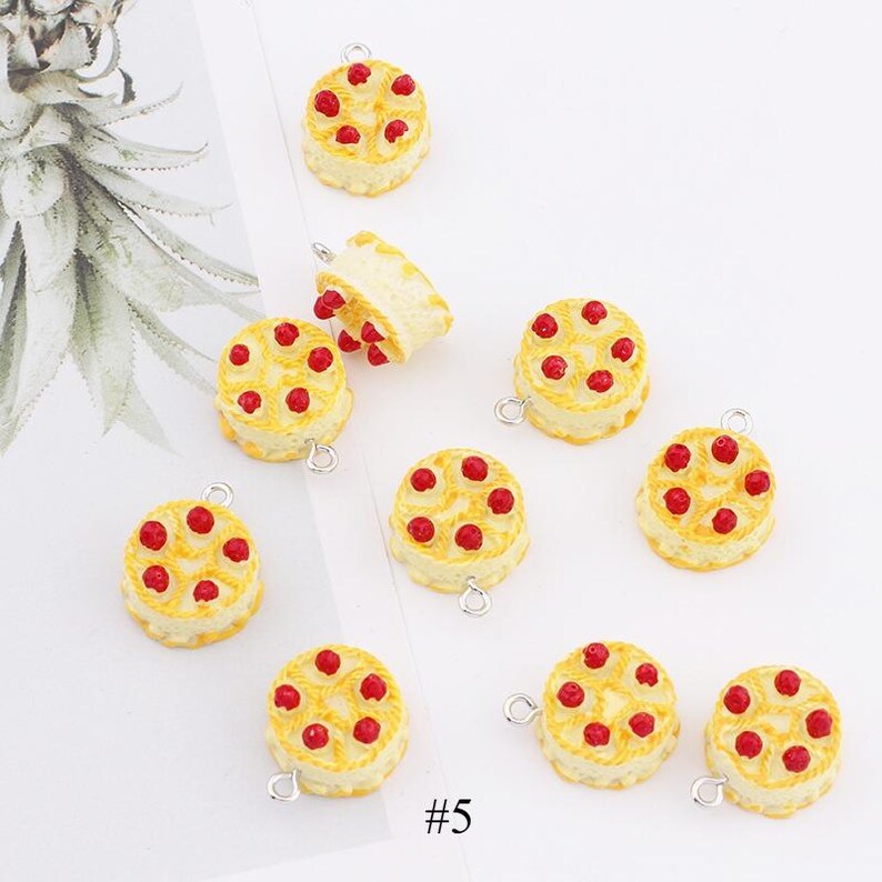 5pcs Resin Cake Charms, Food Charm Pendants, DIY Jewelry Accessories ...