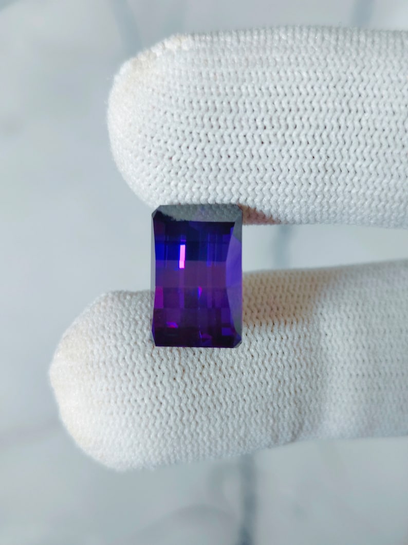 Purple Pixel Cut in Cubic Zirconia Zircon10×14×8 Rectangle Shape Pixel ...