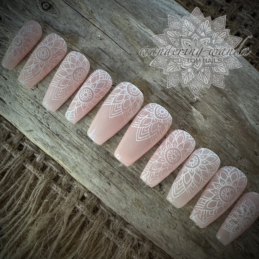 Barefoot Bohemian - 10pc | Mandala | Boho | Press on Nails - Etsy