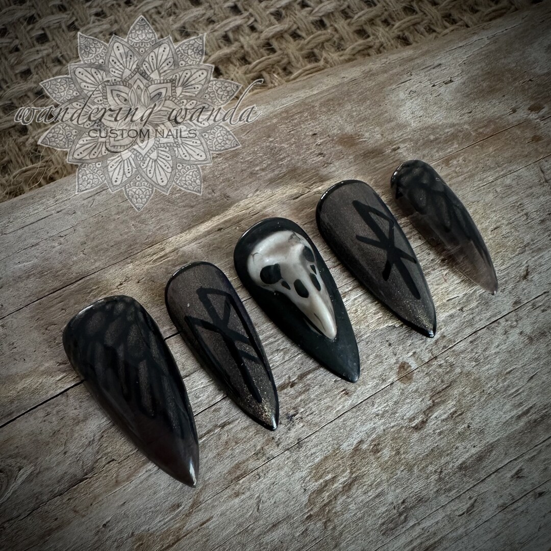 Raven 10pc Raven Skull Witchcraft Feather Press on Nails - Etsy