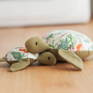 Turtle Toy & Zipper Pouch / PDF Pattern and Sewing Tutorial - Etsy