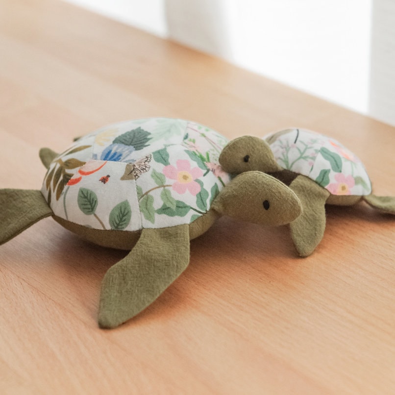Turtle Toy & Zipper Pouch / PDF Pattern and Sewing Tutorial - Etsy