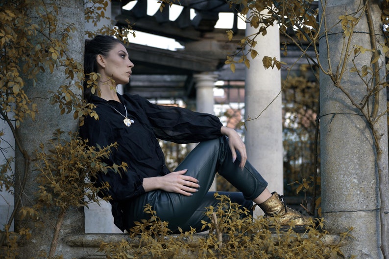 Ezeth- Statement Modern Necklace, Natural Shell Pendant on Silver Chain ...