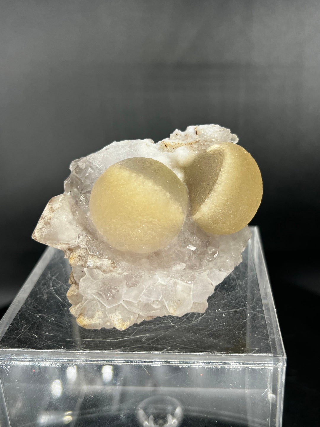 Natural Botryoidal Fluorite on MM Quartz UV Reactive Matrix From Madhya ...