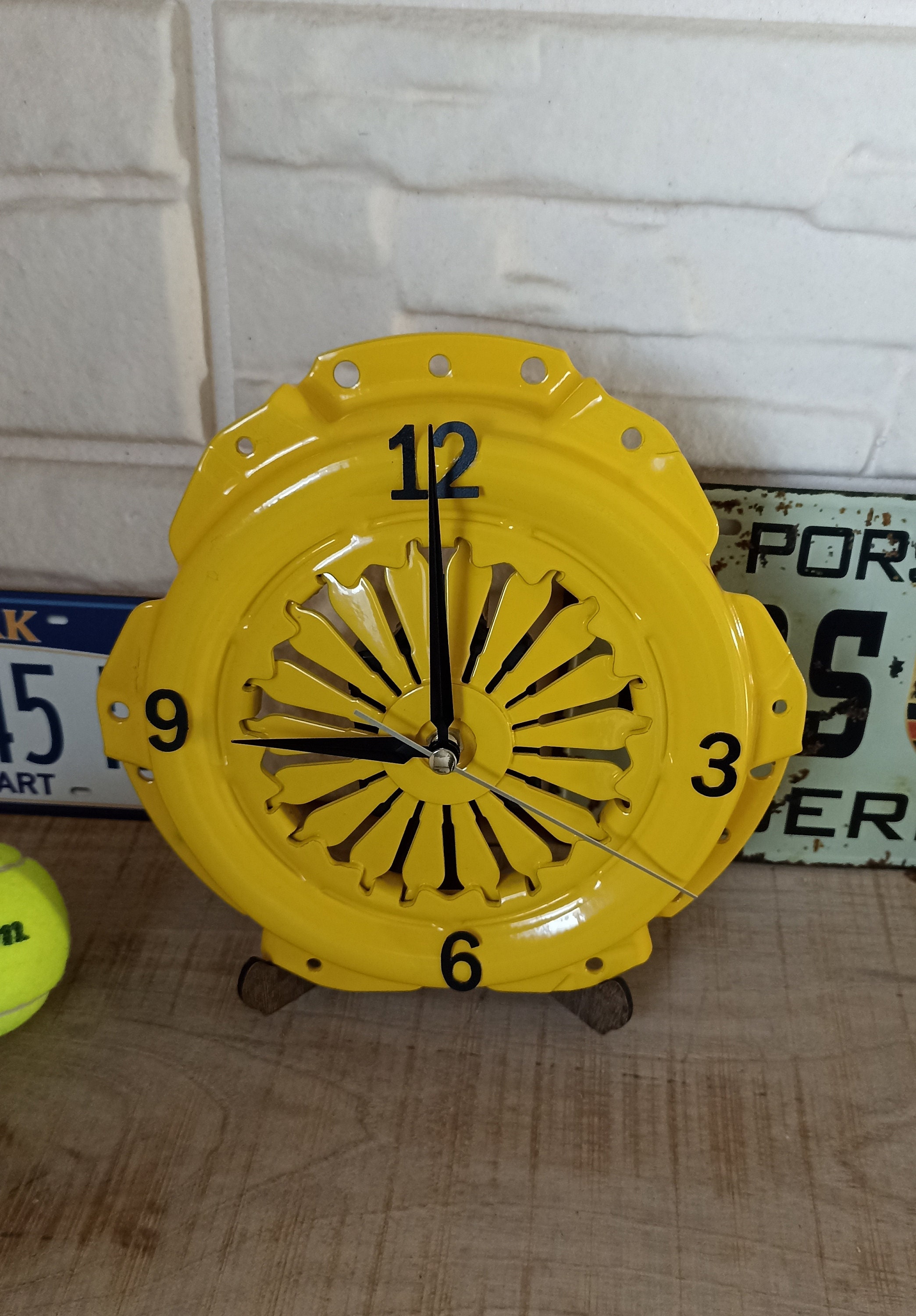 Handmade Wall and Table Clock Made of Clutch Pressure Plate, Automotive ...