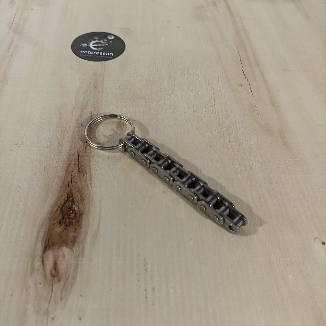 Eccentric Car Engine Chain Keychain, Engine Chain, Recycle Keychain ...