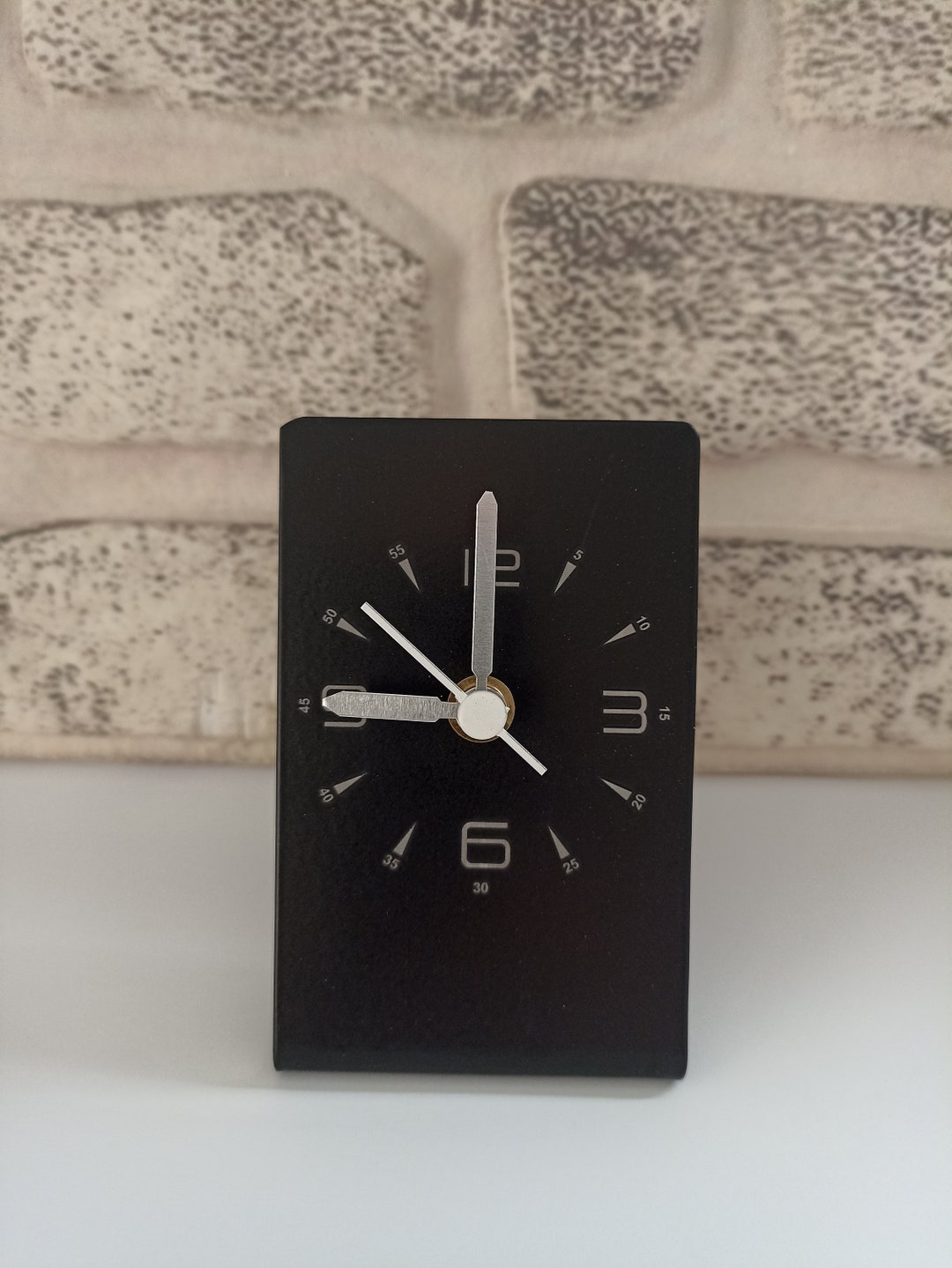 Special Design Metal Desk Clock for Home and Offices. It Can Be ...