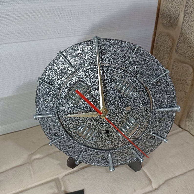 Handmade Wall and Table Clock Made of Clutch Pressure Plate - Etsy