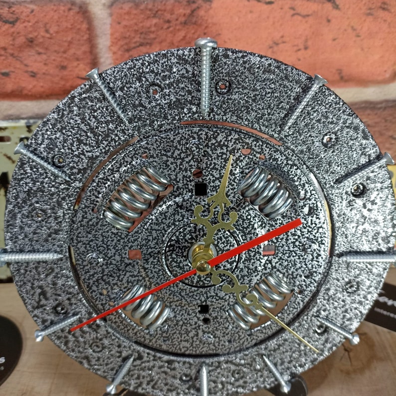 Handmade Wall and Table Clock Made of Clutch Pressure Plate, Automotive ...