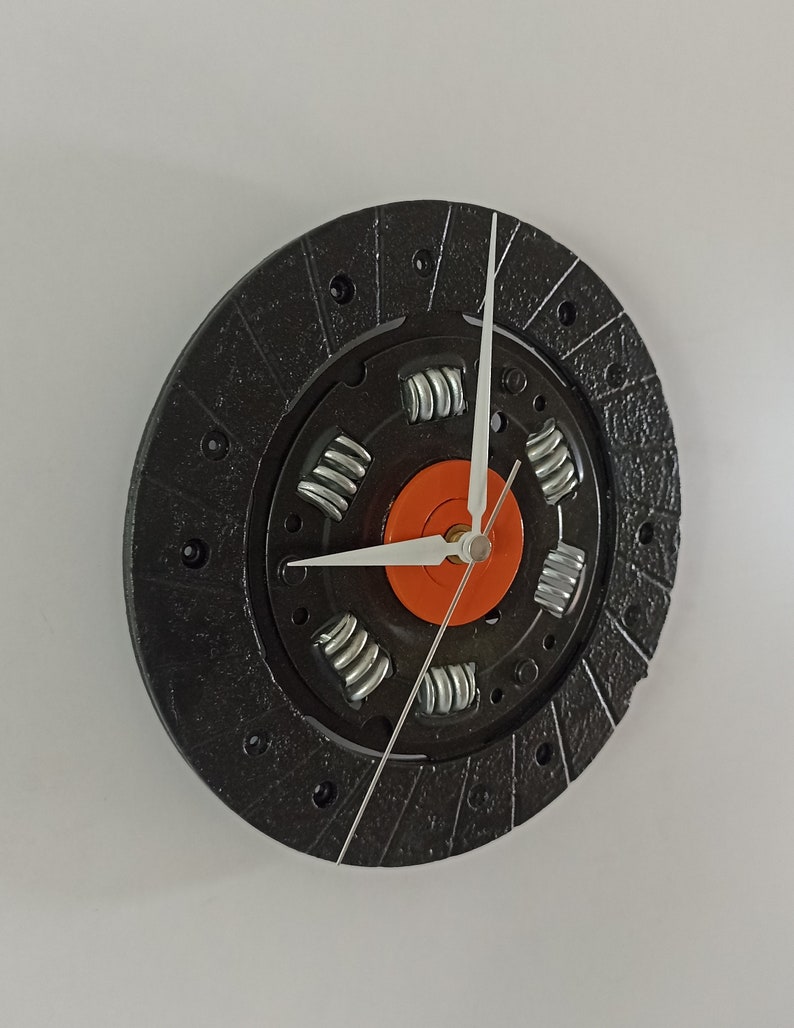 Handmade Wall and Table Clock Made of Clutch Pressure Plate, Automotive ...