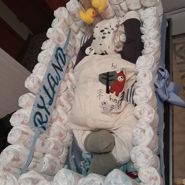 Crib Diaper Cake - Etsy