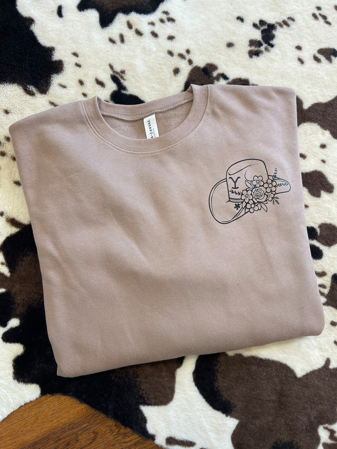 Yellowstone Sweatshirt/ Lainey Wilson/teeter/ Beth Dutton/ Crewneck ...