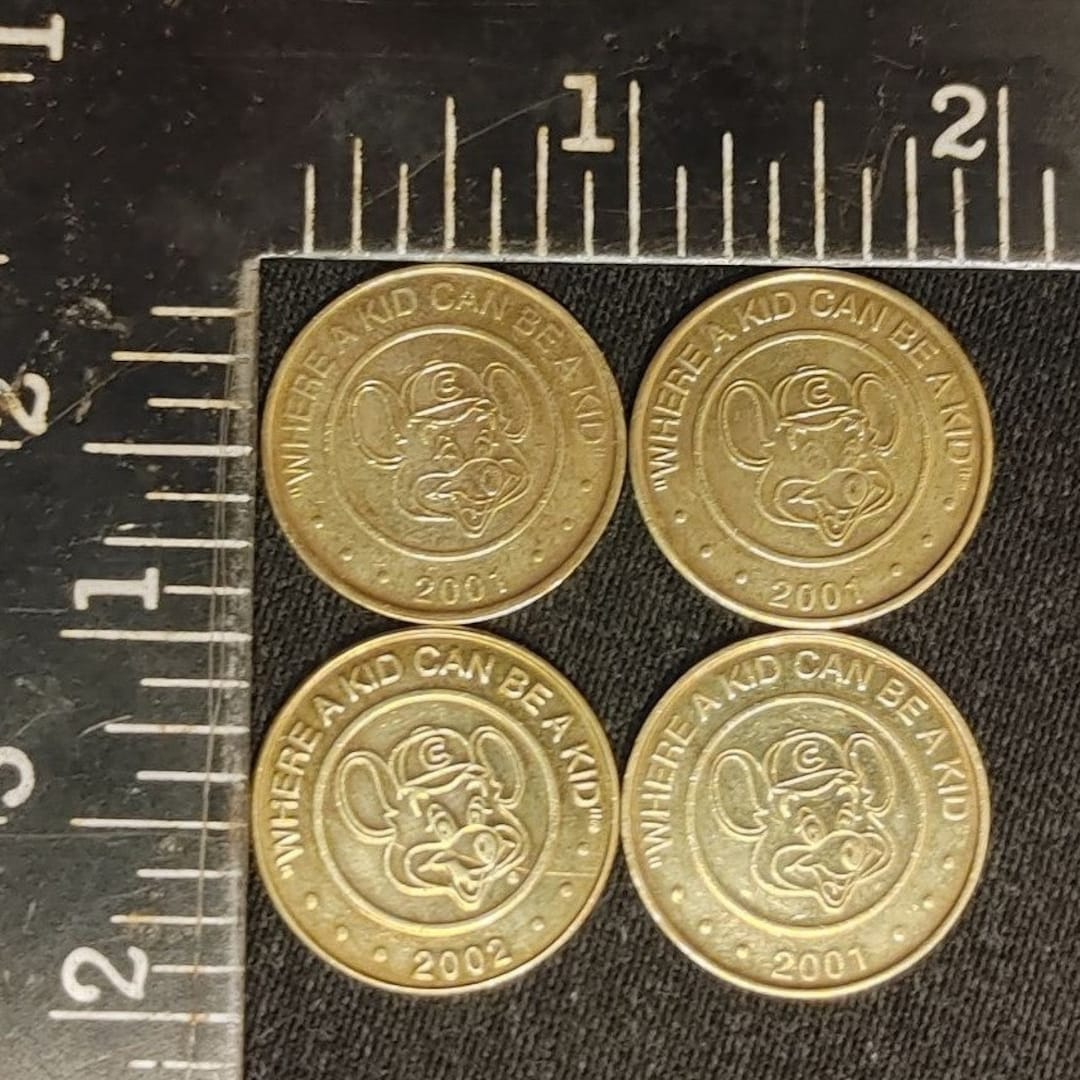 Chuck E Cheese Vintage 2001/2002 4pc Gold-tone Arcade Coin/tokens - Etsy