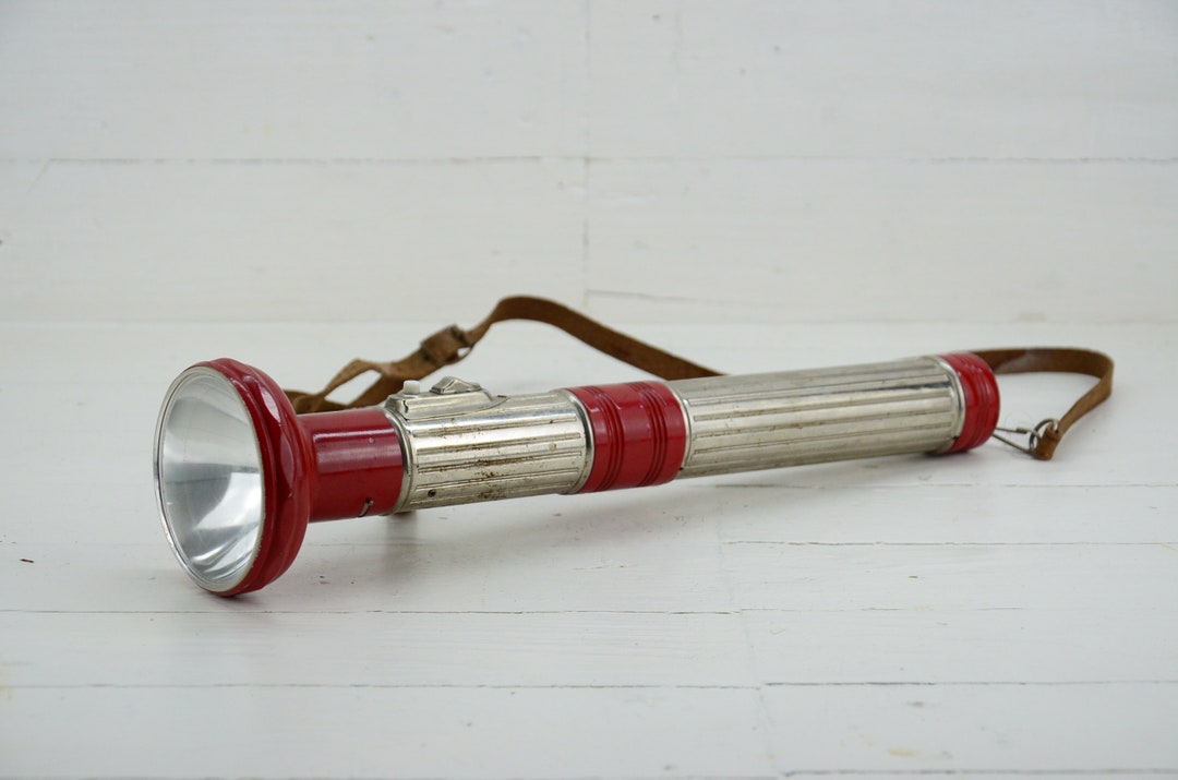 Vintage Big Red Hand Lantern - Old Big Metal Flashlight - Collectable ...