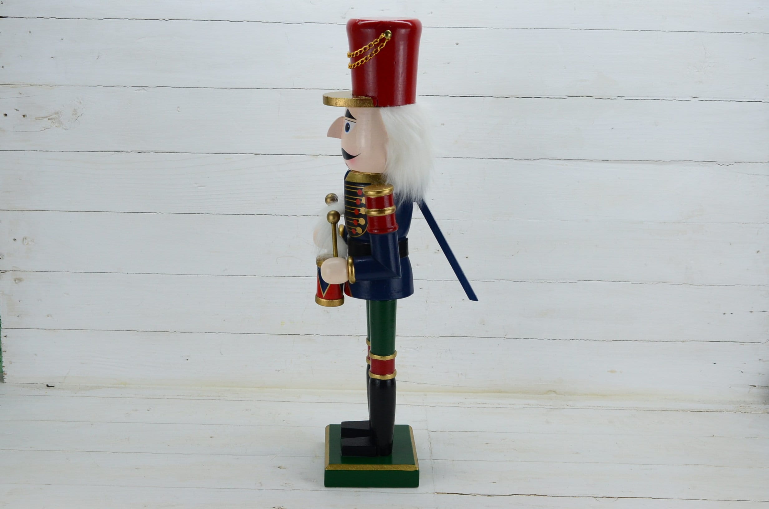 Wooden Nutcracker Soldier Red Soldier Nutcracker Vintage Soldier ...