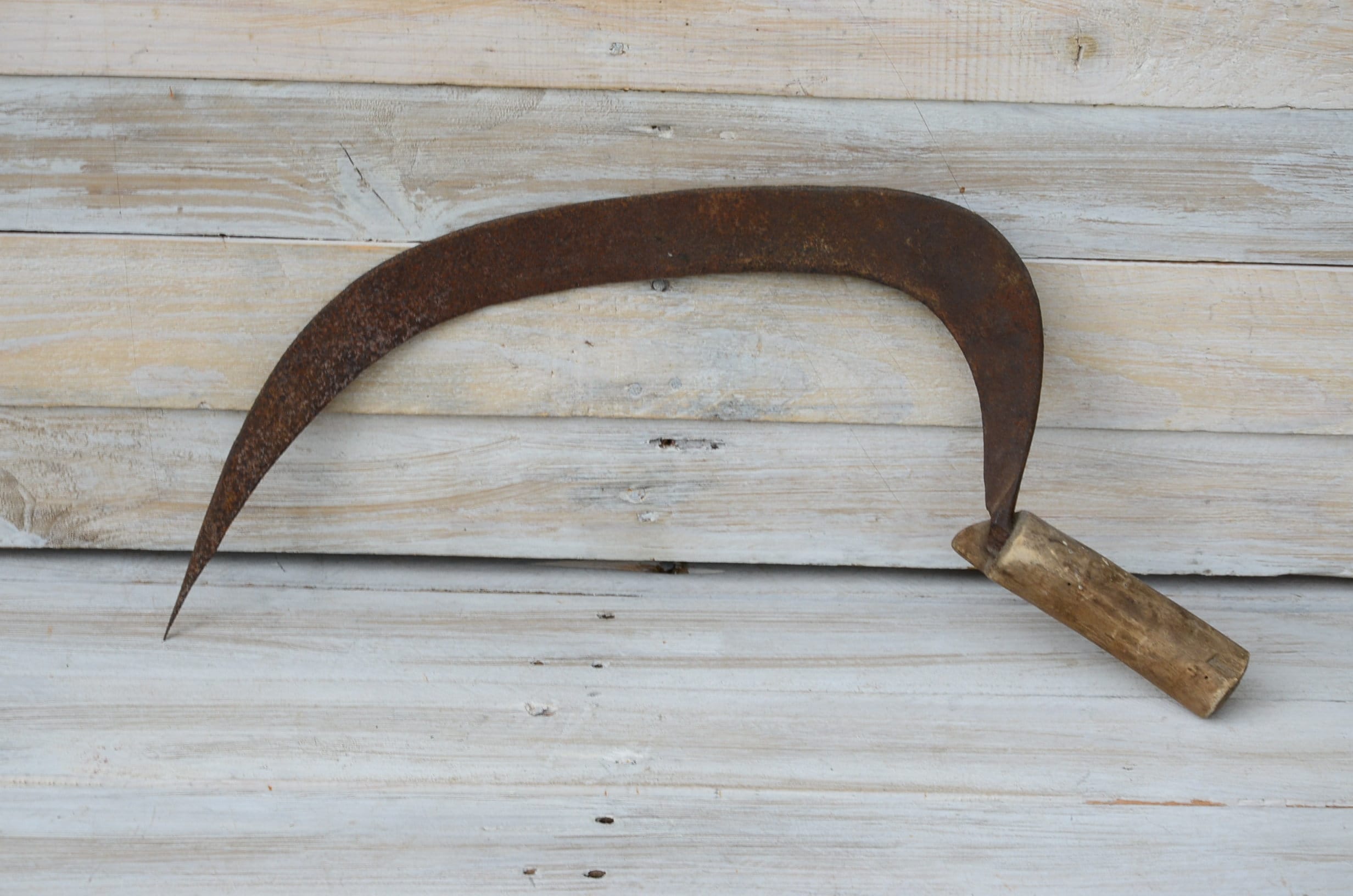 Old Big Hand Sickle - Hand Primitive Farm Tools - Antiqe Hand Sickle ...