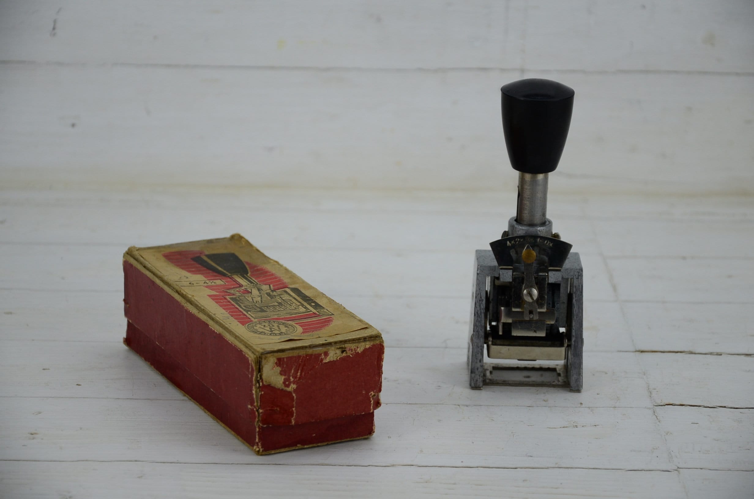 Numbering Machine - Vintage Numbering Date Stamp - Hand Ink Stamp ...