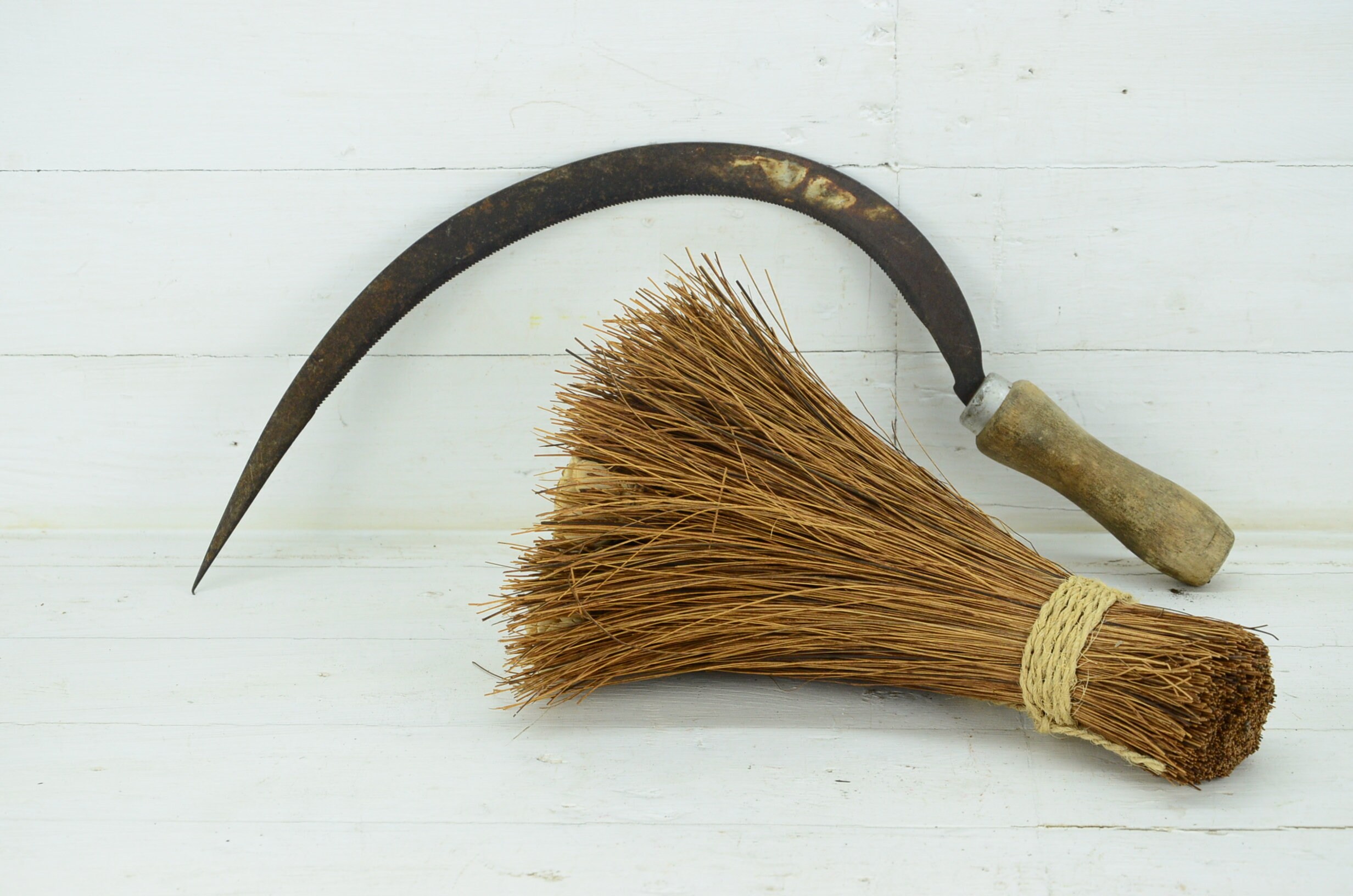 Old Hand Sickle - Hand Primitive Farm Tools - Antiqe Hand Sickle ...
