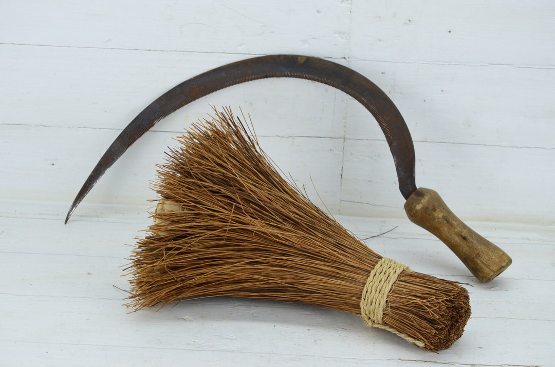 Old Hand Sickle - Hand Primitive Farm Tools - Antiqe Hand Sickle ...