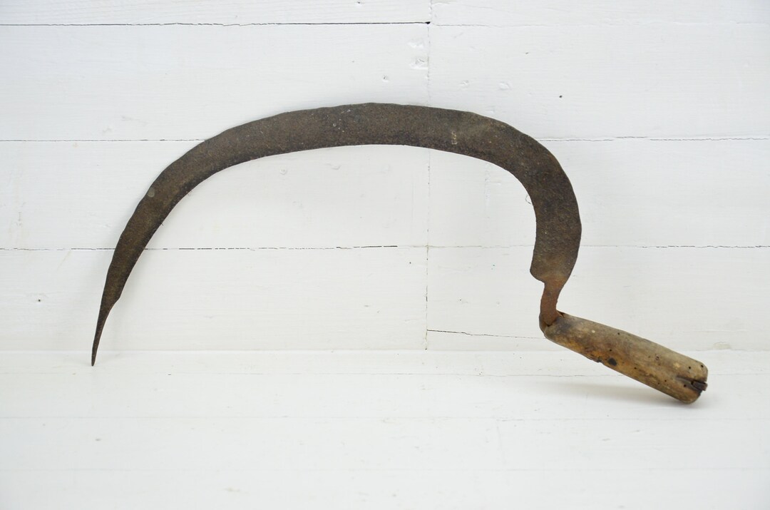 Old Hand Sickle - Hand Primitive Farm Tools - Antiqe Hand Sickle ...