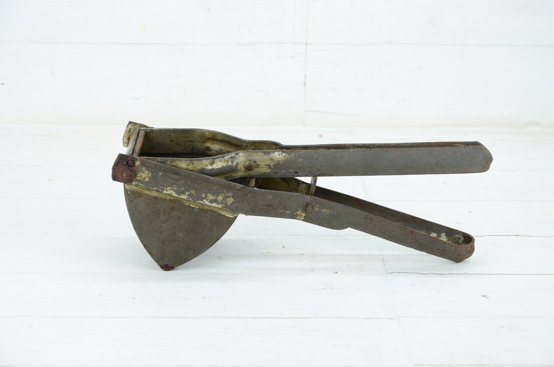 Vintage Potato Press - Hand Metal Press - Vintage Kitchen - Food Press ...