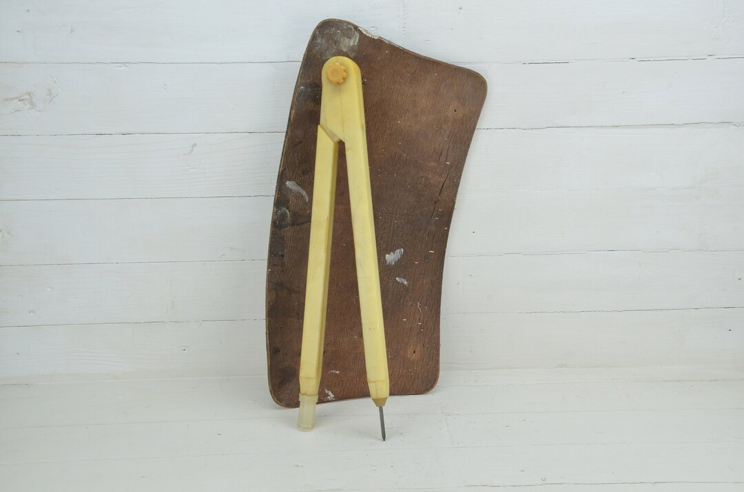 Vintage Big Drawing Compass - Plastic Compass - Drawing Tools ...