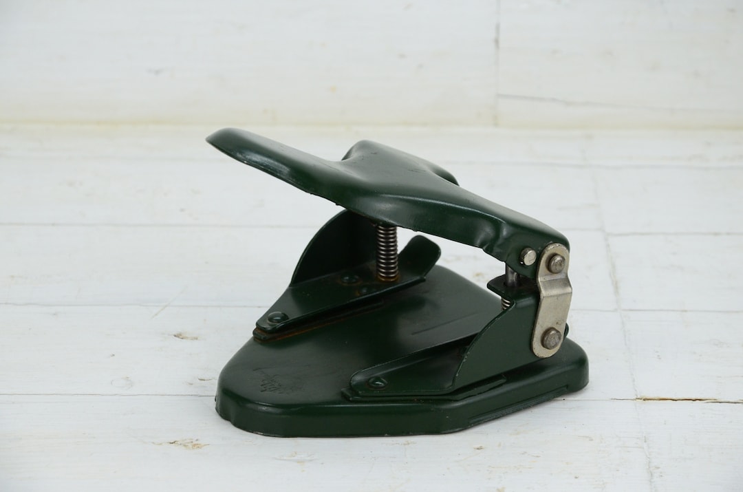 Vintage Hole Puncher - Paper Puncher Metal Punch Holder - Paper ...