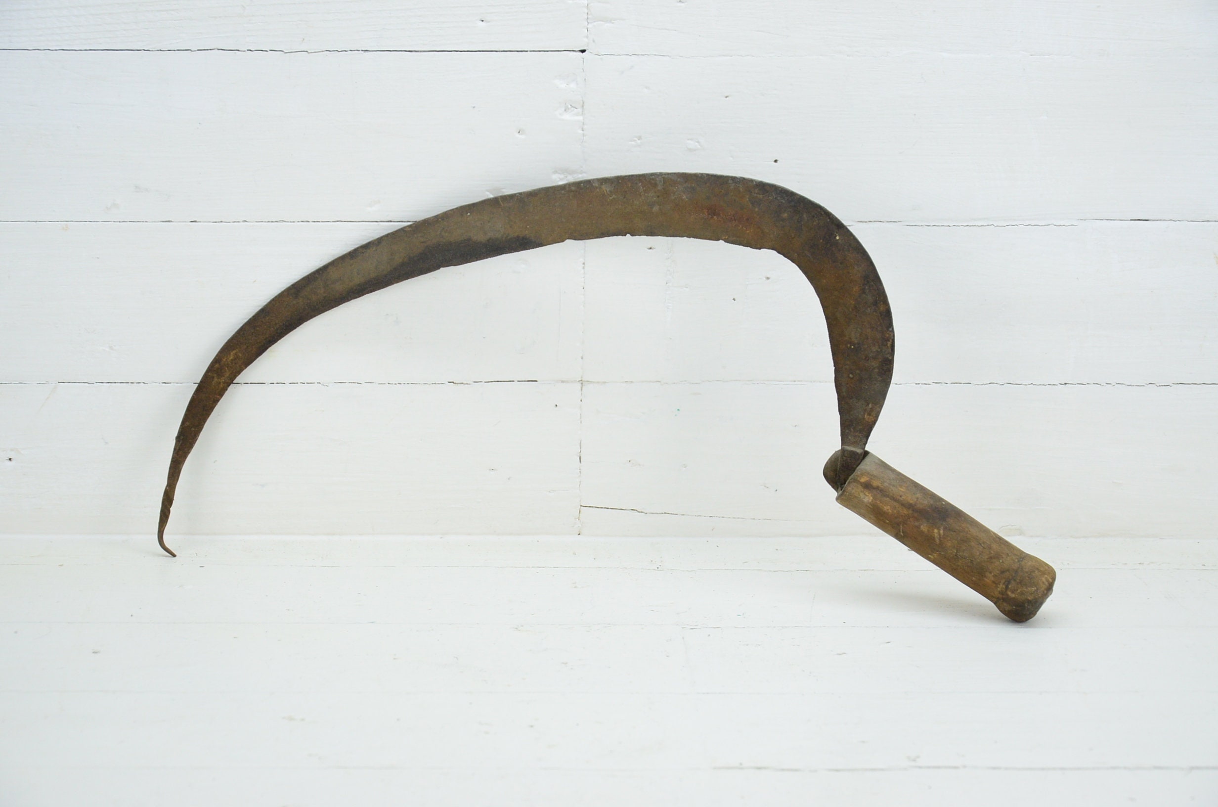 Old Hand Sickle - Hand Primitive Farm Tools - Antiqe Hand Sickle ...