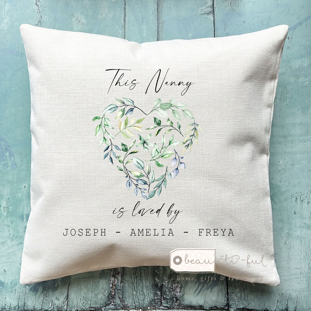 Personalised This Nanny is Loved By... Mum Nanna Auntie Grandma Nan ...