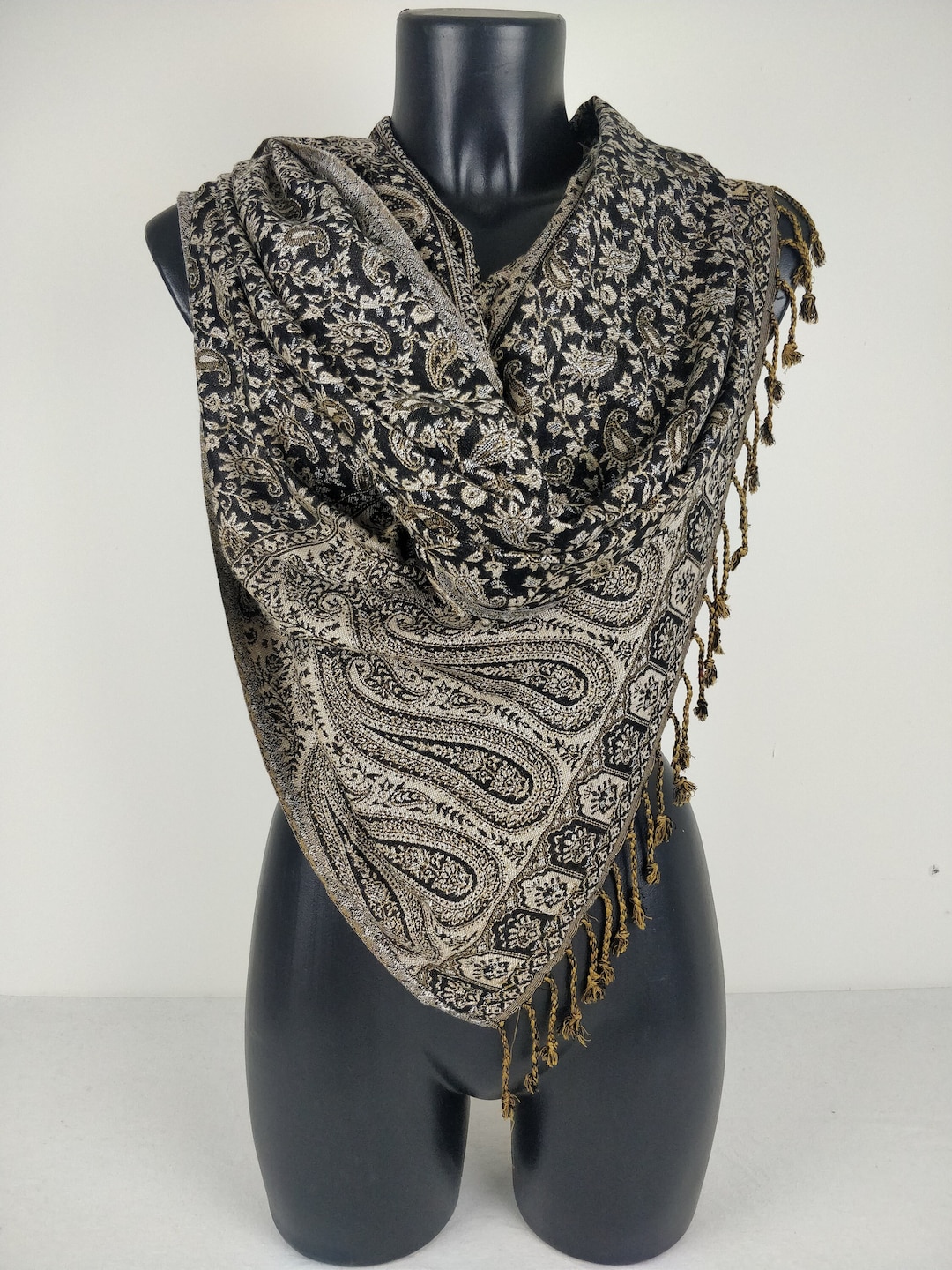 Sankya Reversible Pashmina in Viscose. Black Paisley Pattern. Boho ...
