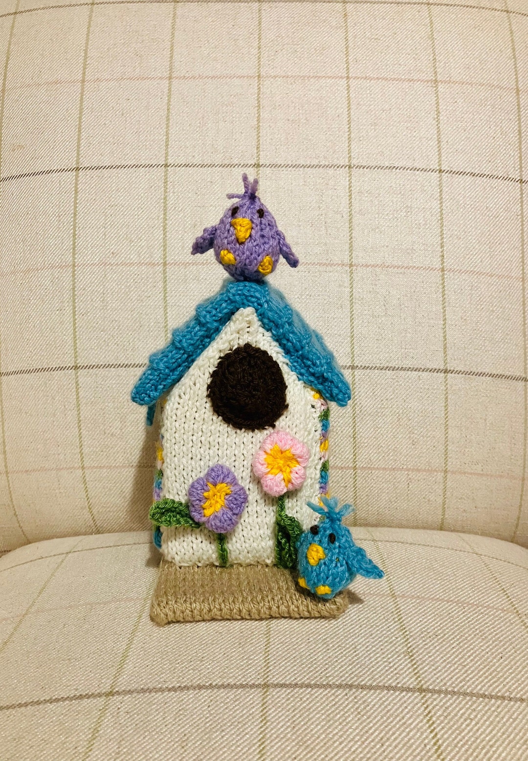 Knitted Easter Birdhouse Decoration - Candy Box, Chocolate Easter Egg ...