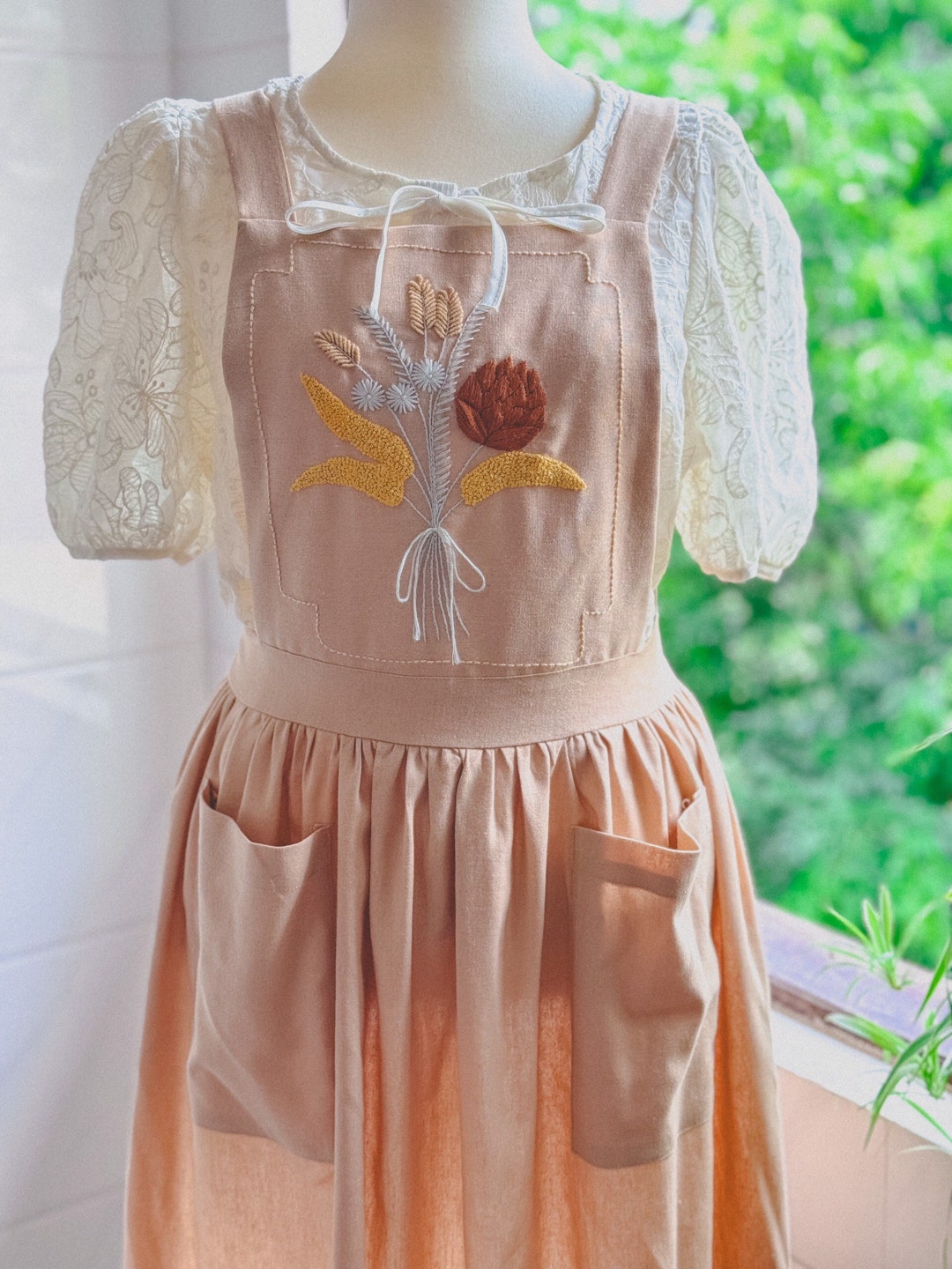 Personalized Hand Embroidered Apron Women, Floral Garden Embroidered ...