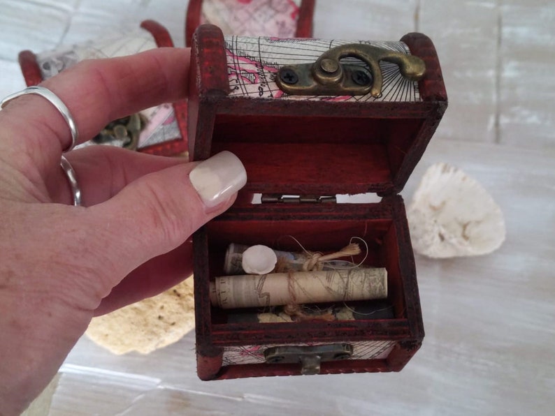 Pirate Treasure Chest With 3 Scrolls Ancient World Map, Pirate Ship ...