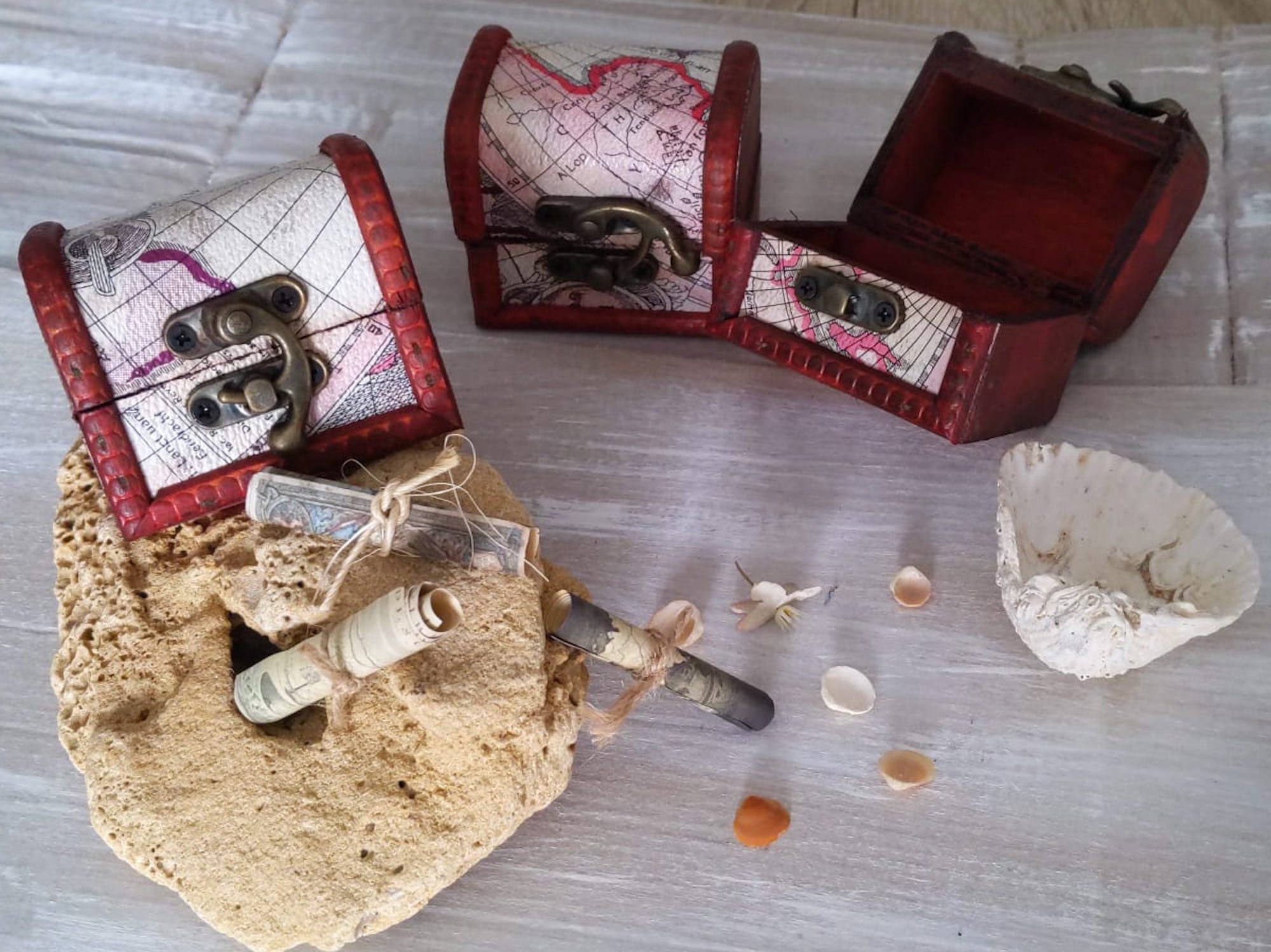 Pirate Treasure Chest With 3 Scrolls Ancient World Map, Pirate Ship ...