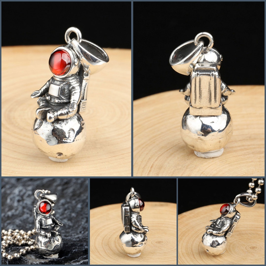 S925 Steampunk Old School Hippie Vintage Astronaut Pendant, Halloween ...