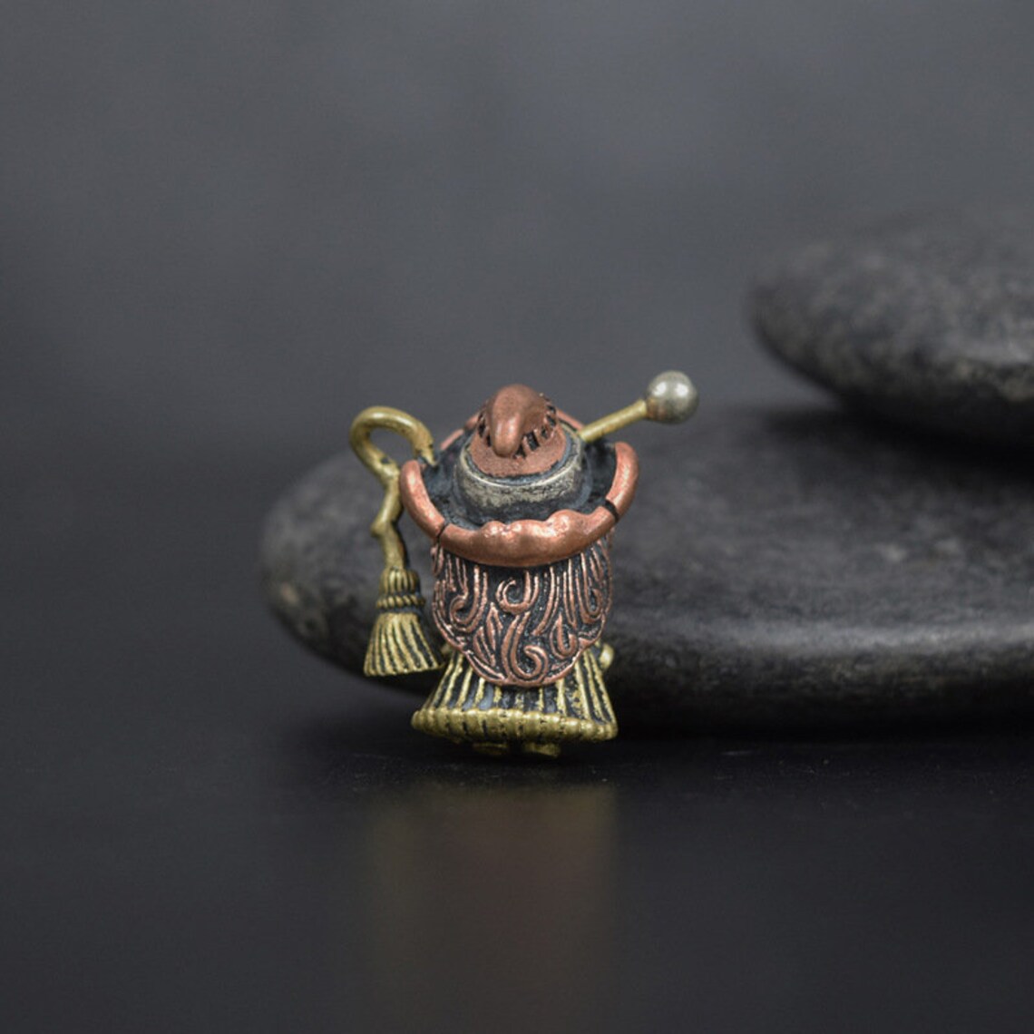 Steampunk Old School Hippie Vintage Witch Pendant, Halloween Decro ...