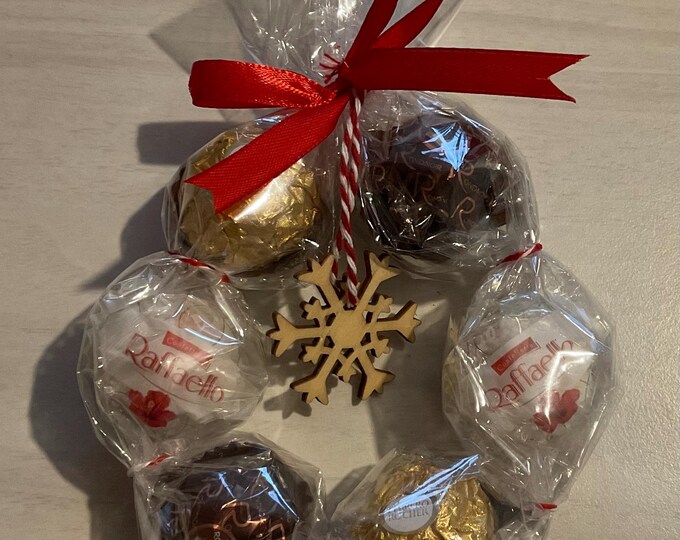 Ferrero Rocher Chocolate Wreaths - Etsy UK